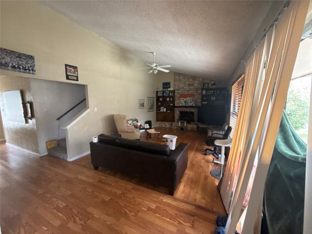 4801 Scarsdale Dr, Austin, TX 78744 | MLS #81899