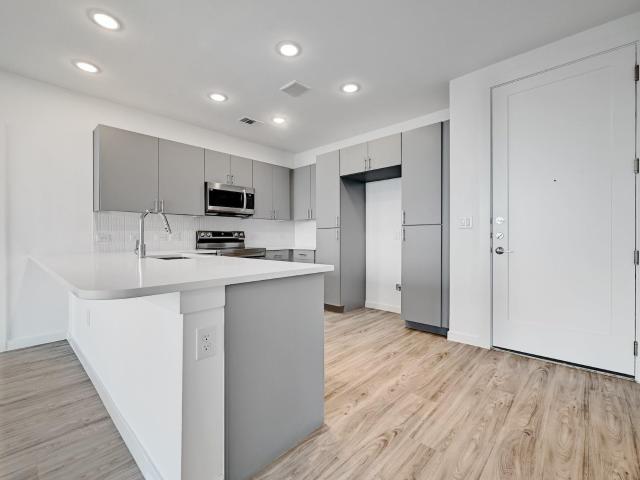 4801 Springdale Rd # 1301