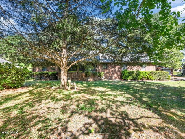 4802 Meadow Court Drive