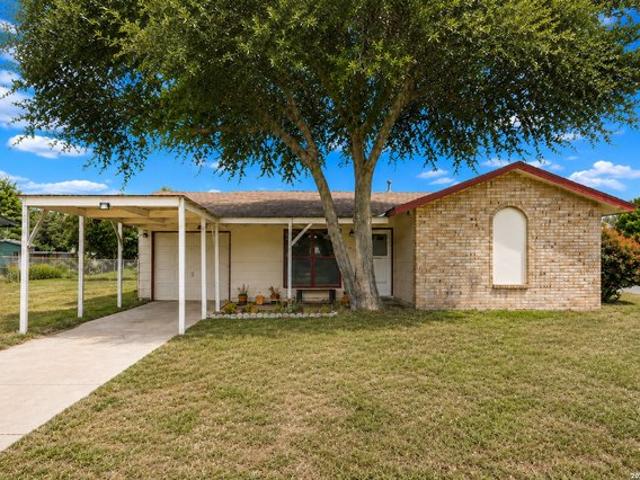 4802 Castle Brg, San Antonio, TX 78218