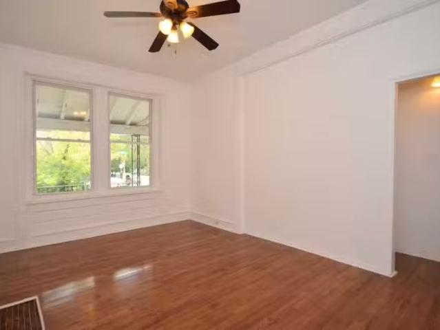 4802 Kingsessing Avenue, Philadelphia, PA 4802 Kingsessing Av.