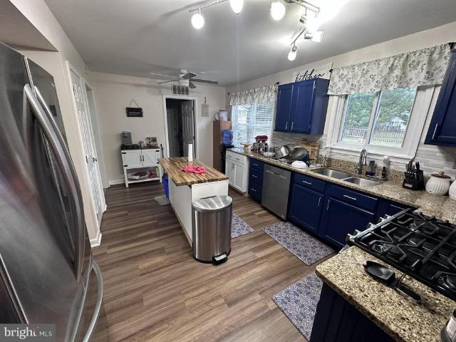 4802 queensbury cir
