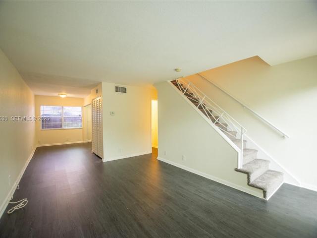 4803 NW 9th Dr, Unit 4803, Plantation, FL 33317 | MLS #A11983 | Compass