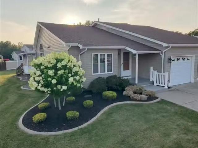 4803 E HIGHLAND PKWY, BUFFALO, NY 14219 Single Family Residenc.