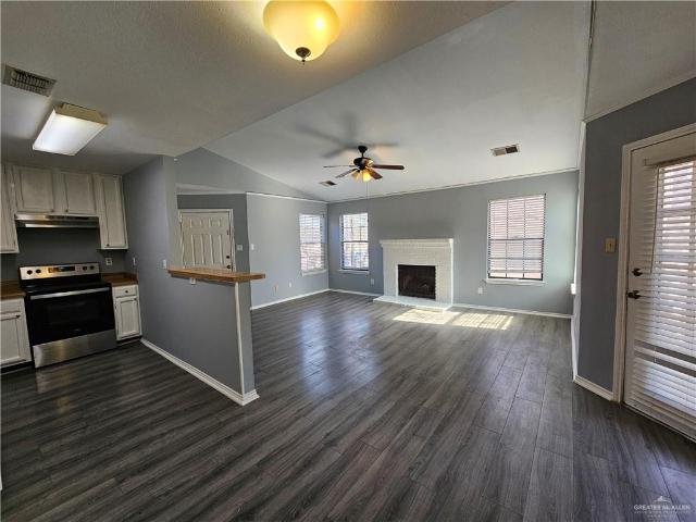 4803 Hamilton Wolfe Road 106
