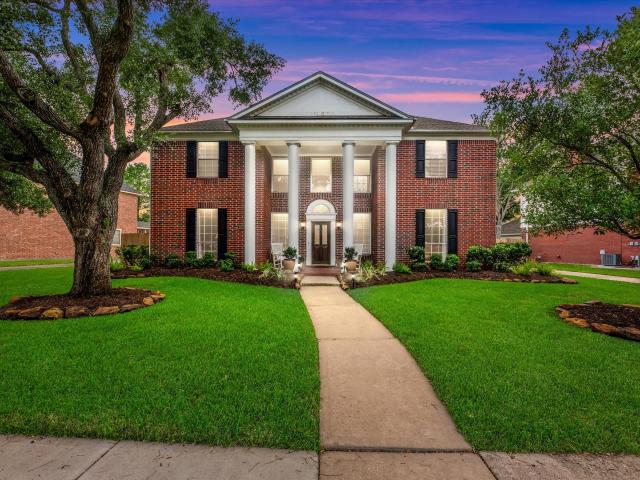4803 Kirkwall Dr, Sugar Land, TX 77479 | MLS #77360 | Compass