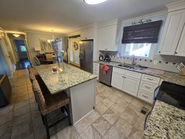 480 Clearwater Dr