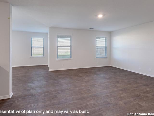 480 American Robin Way