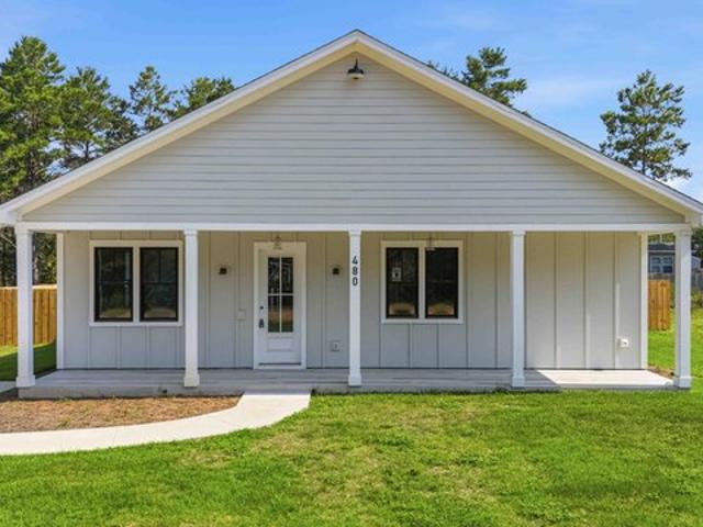 480 Arbour St, Defuniak Springs, FL 32433