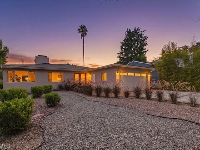 480 E Grandview Ave, Sierra Madre, CA 91024