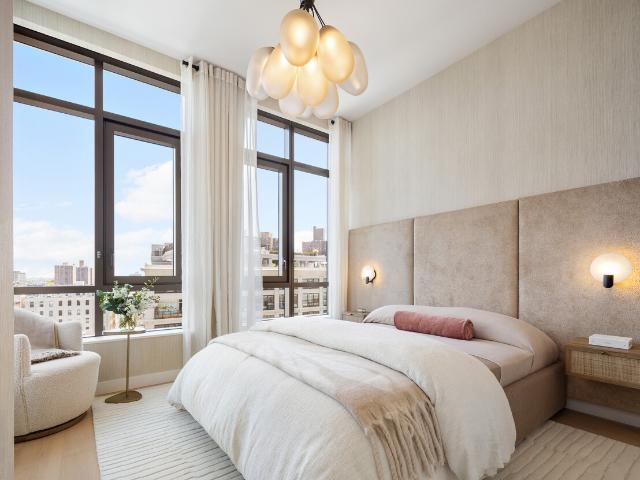 480 KENT Avenue 15G