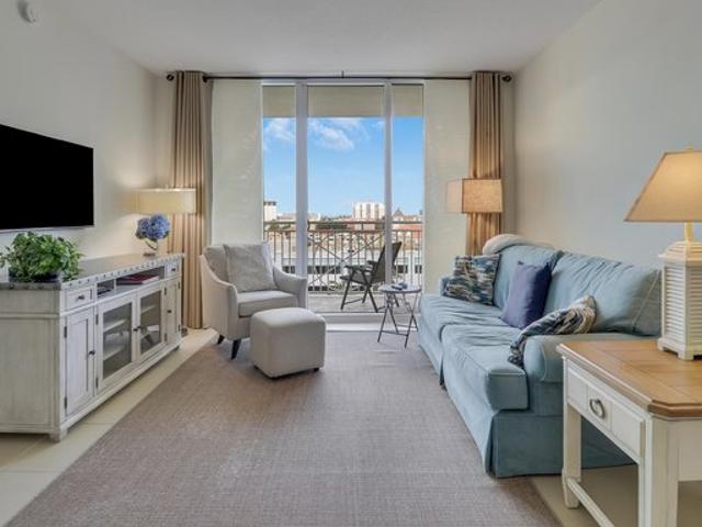 480 Hibiscus St Unit 821, West Palm Beach, FL 33401