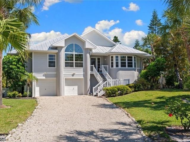 480 Las Tiendas Ln, Sanibel, FL 33957