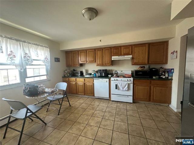 480 North Avenue, Fort Lee, US, NJ