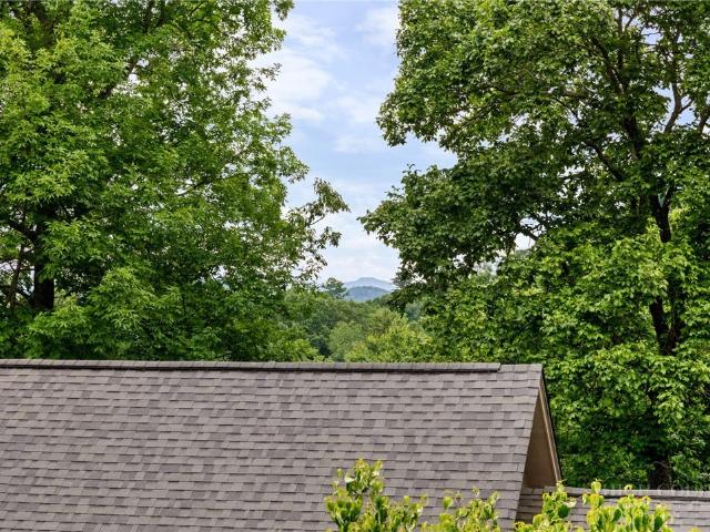 480 North Ridge Circle