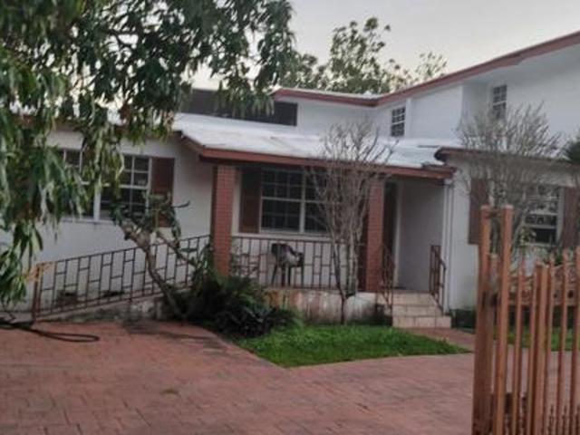 480 NE 111th St, Miami, FL 33161