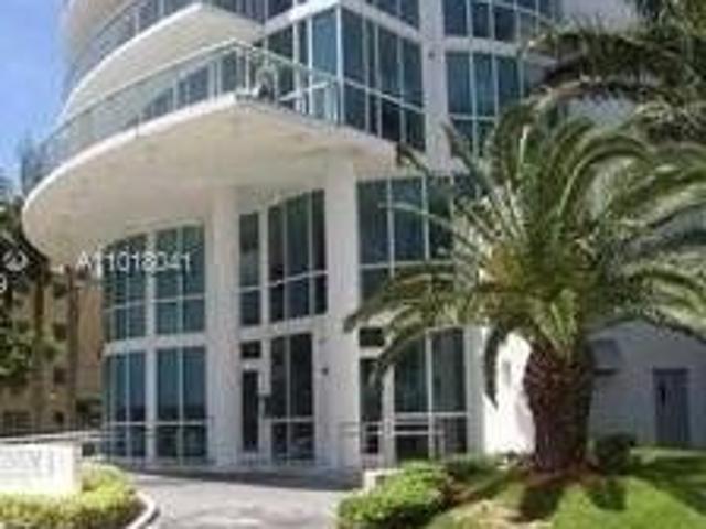 480 NE 30th St Apt 903, Miami, FL 33137