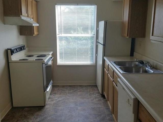480 NE Windrose Drive 2 Bedroom Apartment for Rent at 480 Ne Windrose Dr, Kansas City, MO 64155 Gashland