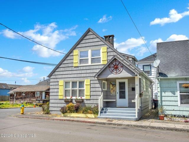 480 S Columbia St, Seaside, OR 97138