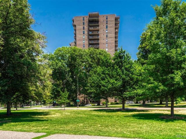 480 S Marion Parkway # 702