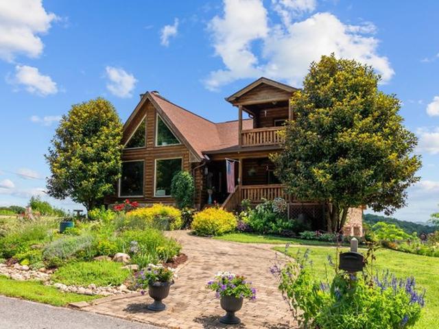 480 Seaton Dr, Smithville, TN 37166