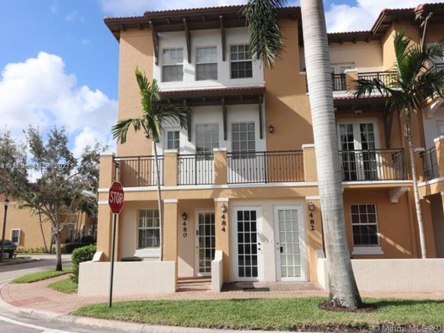 480 SW 147th Ave #4616 Pembroke Pines, FL 33027