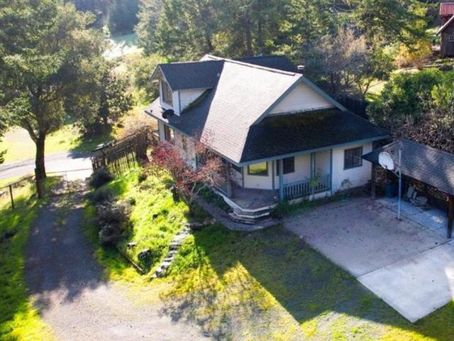 480 Pearl St, Cazadero, CA 95421