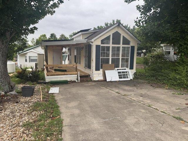 480 Royalty Ln, Branson, MO 65616