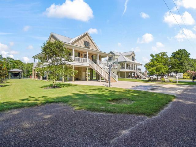 480 River Front N