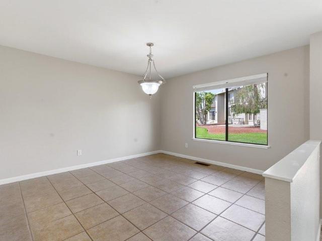 480 Ridgemark Dr, Hollister, CA 95023 | MLS #ML82039