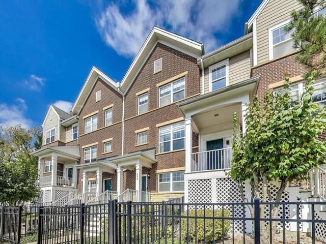 480 W Wood St, Palatine, IL 60067