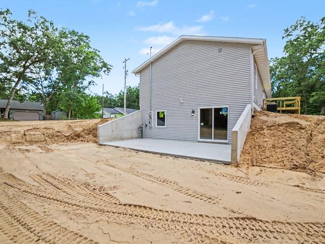 480 W Kenwood Street