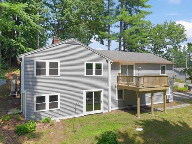 480 Woodlawn Ridge Rd, Pembroke, NH 03275