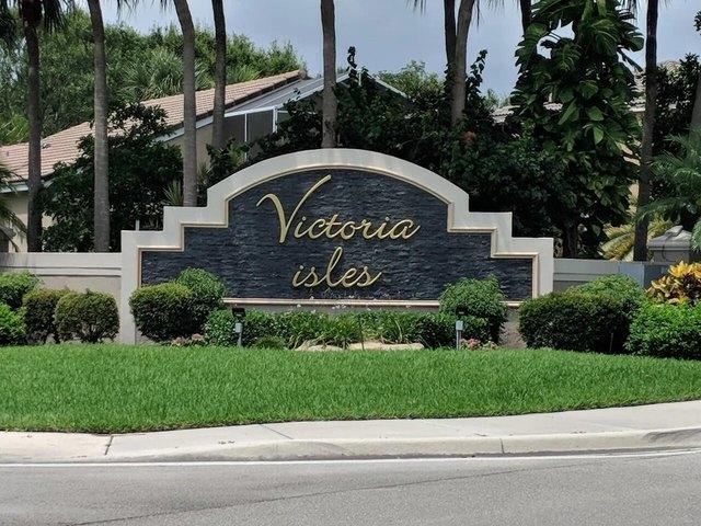 4814 NW 58th Mnr, Coconut Creek, FL 33073