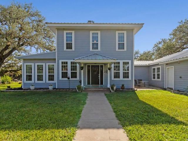 4814 Old Highway 181 S, Beeville, TX 78102