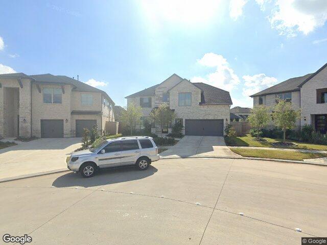 4814 Highland Stream Ct, Fulshear, TX 77441
