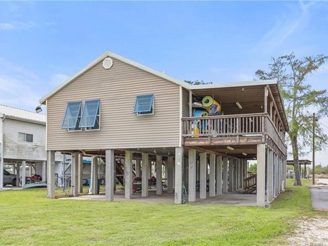 4814 Jean Lafitte Blvd, Lafitte, LA 70067