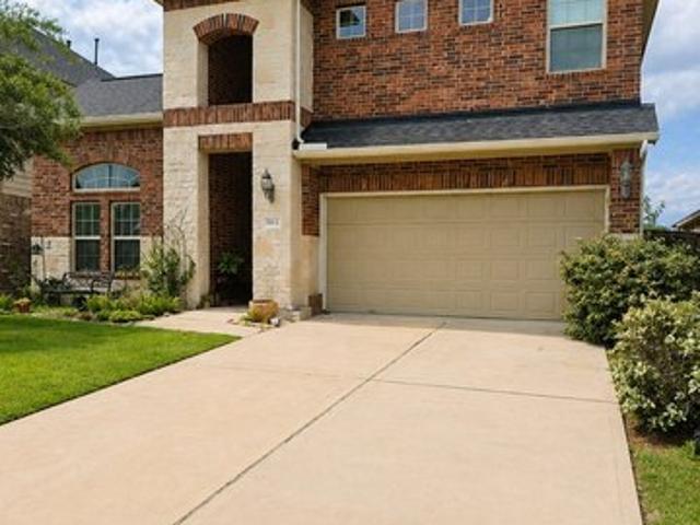 4814 Pecan Arbor Ln, Houston, TX 77069