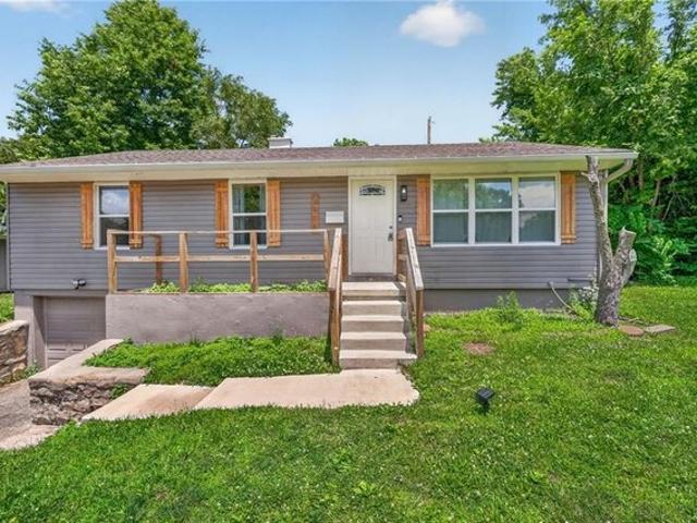 4814 Richmond Ave, Kansas City, KS 66102