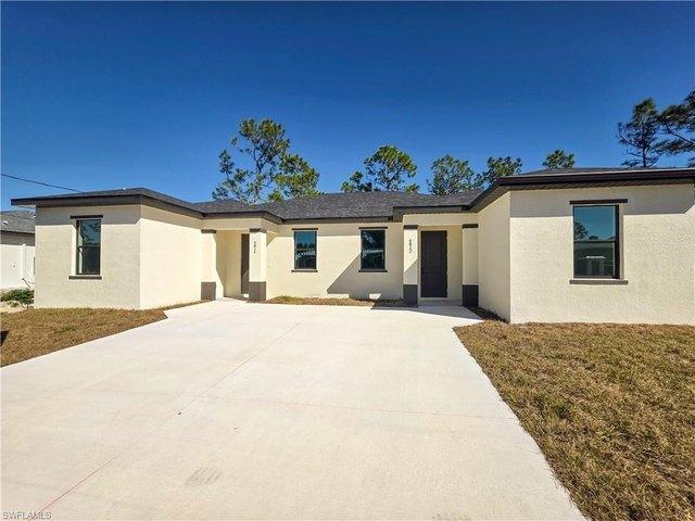 4814 30th St SW, Lehigh Acres, FL 33973