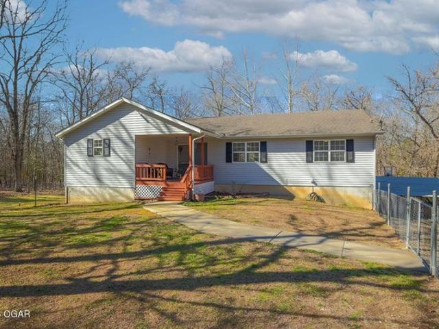 4815 Kingswood Ln, Diamond, MO 64840