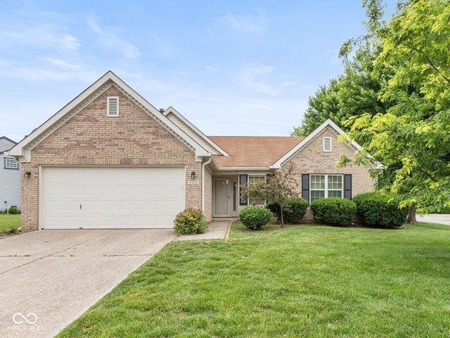 4815 Quail Crescent Ct, Indianapolis, IN 46254