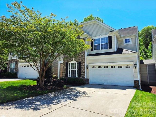 4815 Sterling Brooke Ln, Winston Salem, NC 27103