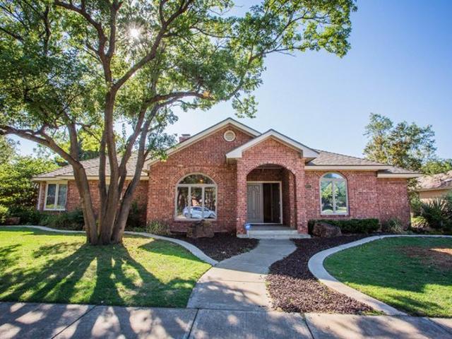 4815 2nd Dr, Lubbock, TX 79416