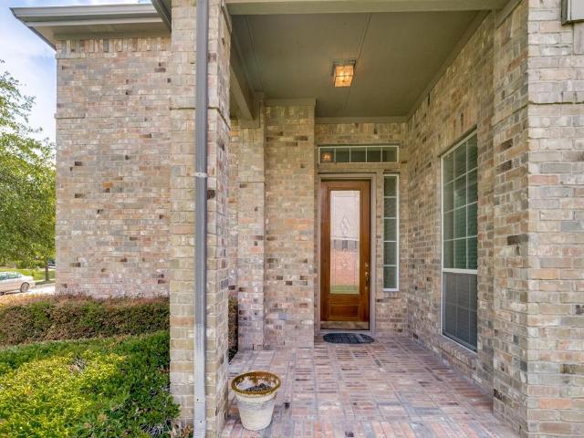 4816 Belladonna Drive