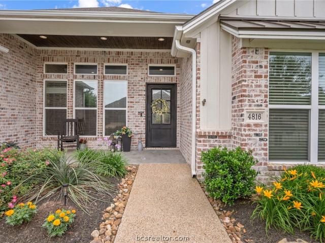 4816 Crystal Ridge Lane