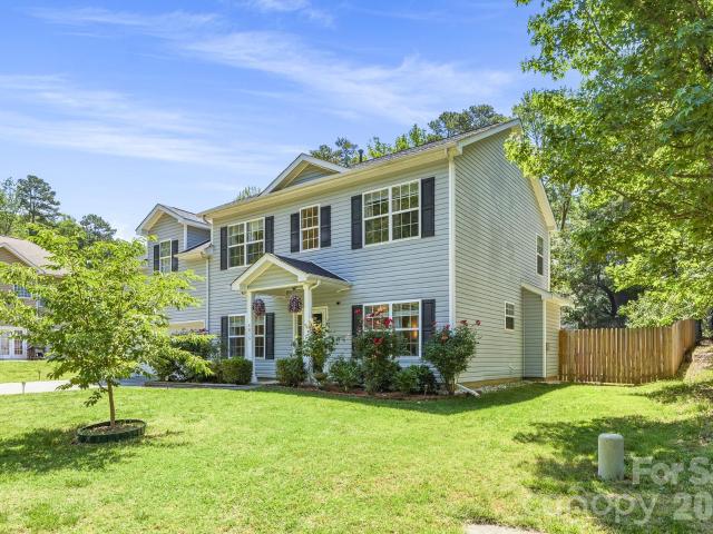 4816 Delprado Circle