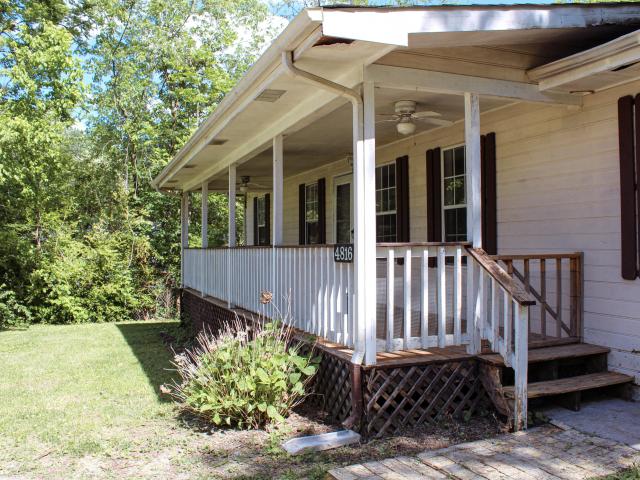 4816 Hal Drive