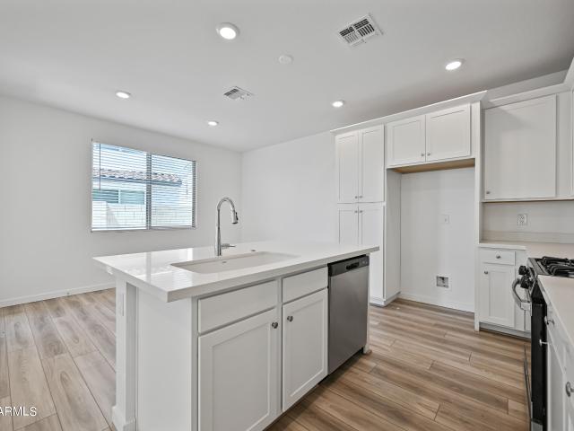 4816 S Ferric
