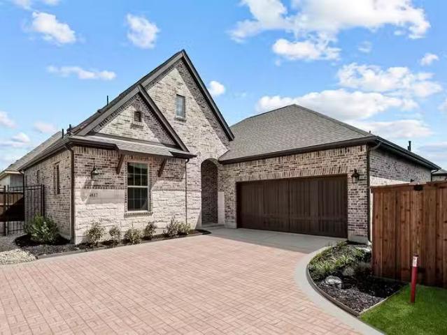 4817 Forest Crest Pkwy, Arlington, TX 76005